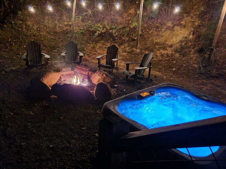 Hot Tub! Dog Friendly W/view. Near Wcu, Casino - Cherokee, NC