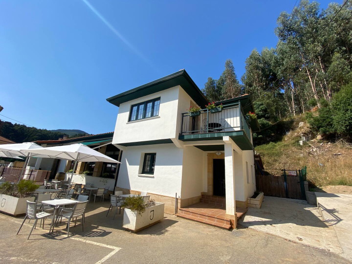 Casa En Sámano, Ideal Senderismo A 6km De La Playa - Castro Urdiales