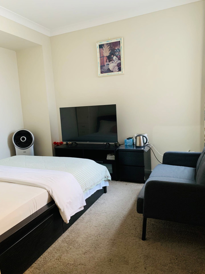 Your Private Comfort Zone - Kingswood