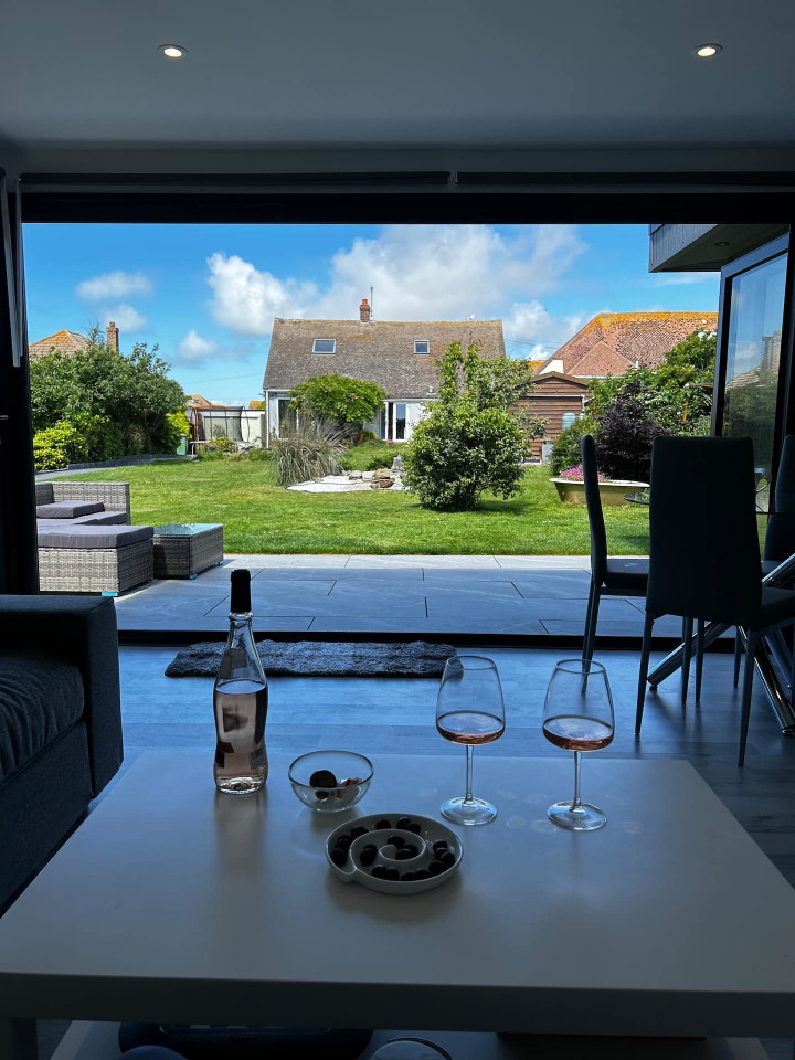 Whispering Waves-brighton 8 Mins/beach/guest 4/ac - East Sussex