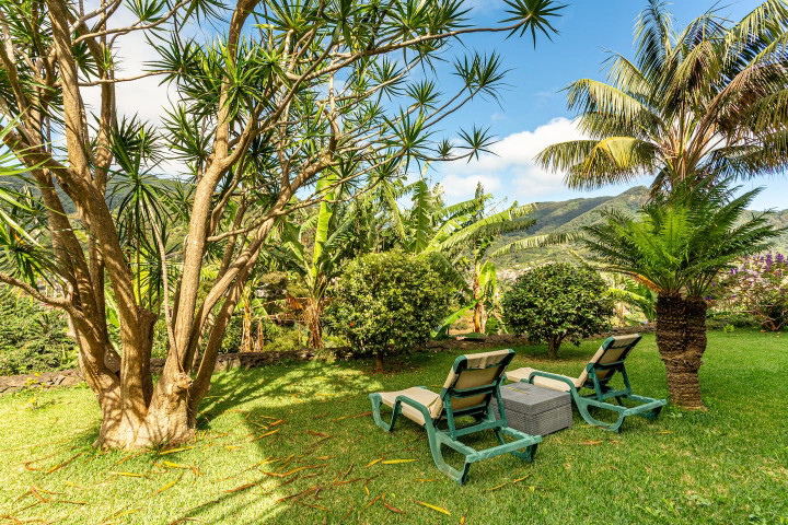 Madeira Apartment: October Promo (2-3 People) - Madeira
