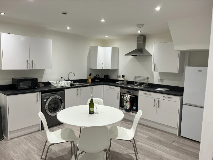 Beautiful Two Double Bedroom Apartment In Camden - London