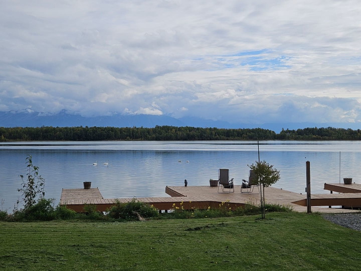 Maison Moderne De 5&nbsp;Pièces Au Bord Du Lac Lucille Et Bateaux - Alaska