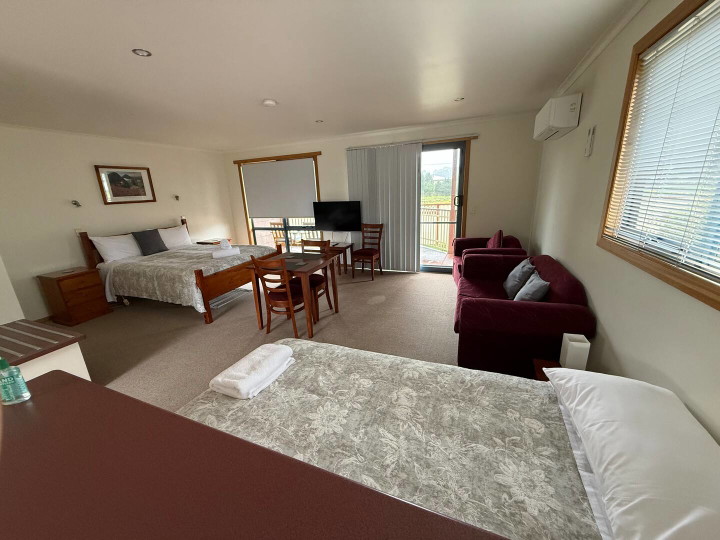 Marsden Court Strahan - Accessible Studio - Strahan