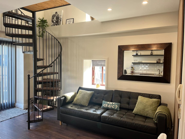Stylish One Bedroom Apartment - 웨스트포트