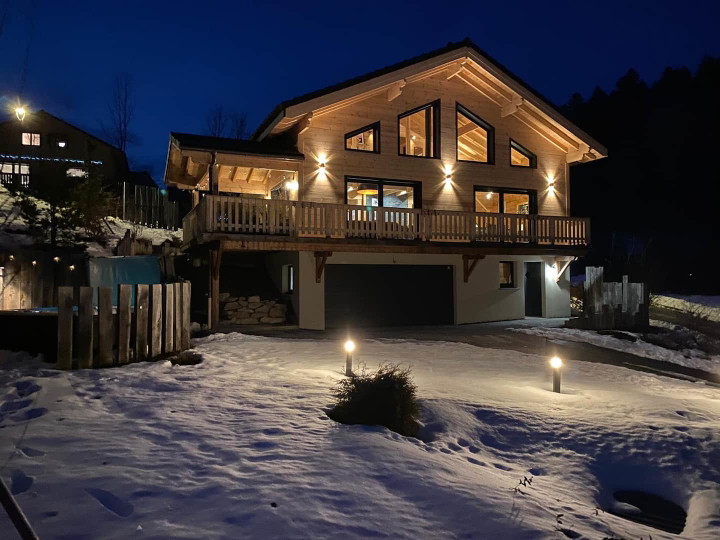 Chalet Moderne Sur Les Hauteurs De Villers Le Lac - Le Locle