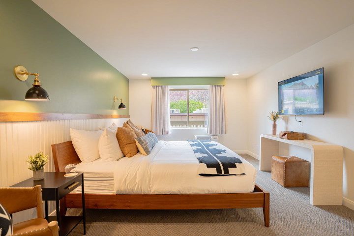 Petty Ranch Inn | King Room - Minutes For Zion Np - Zion National Park