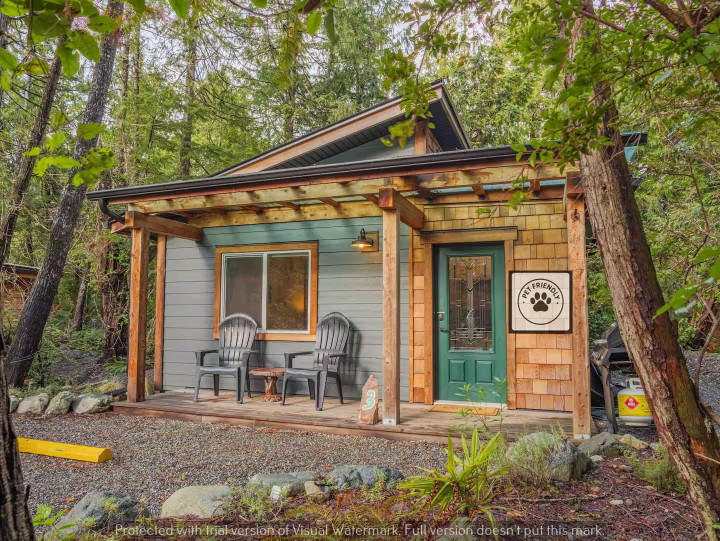 #3 Cabin Couples King Bed Hottub Beach - Ucluelet