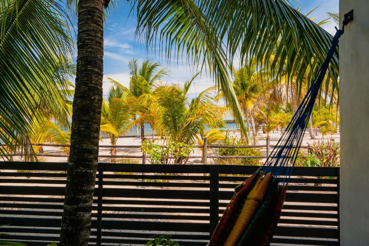 Ohana Beach Apartment In Placencia - First Level - Placencia