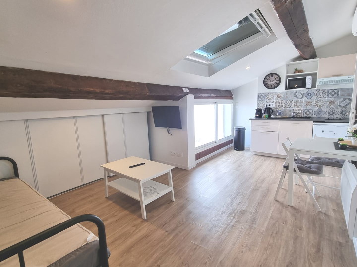 Air-conditioned Studio At The Foot Of The Metro - Toulouse-Blagnac Airport (TLS)