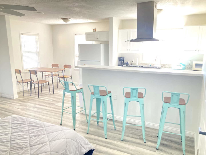 Little Bettys Hideaway. No Cleaning Fee - Torrance, CA