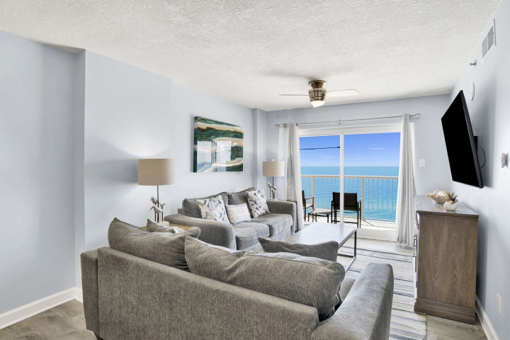 Beachfront 2br @ Tradewinds Stunning Views - Orange Beach, AL