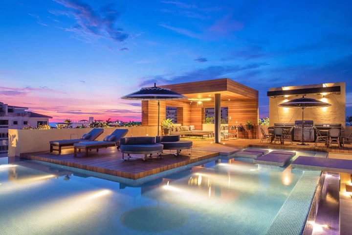 Luxe Condo In P.v. Romantic Zone - Puerto Vallarta