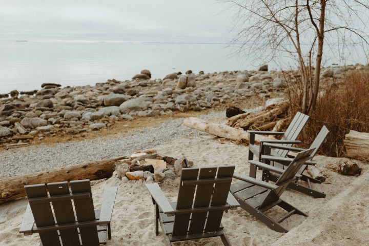 Beach Access, Hot Tub, Sauna (Add On) Heron Studio - ブリティッシュコロンビア州