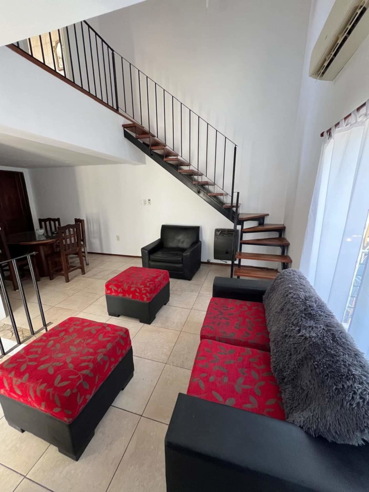 Vivienda Exclusiva 
5 Personas - Rosario