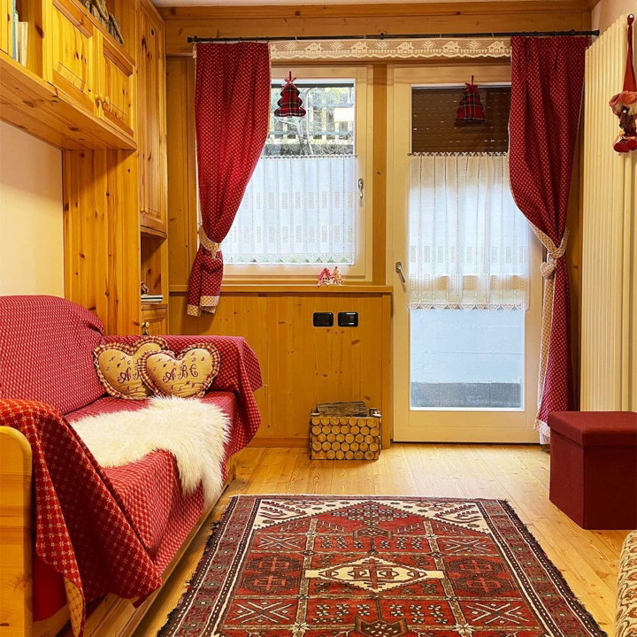 Refuge Dans Les Dolomites (Parking + Wifi) - Passo Rolle