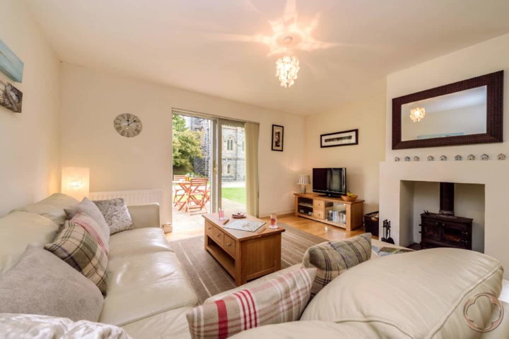 Luxury Two Bedroom Cottage On Loch Ness - Fort Augustus