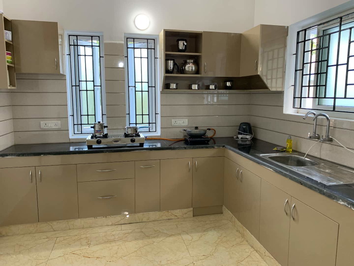 New 3 Bedrooms With Free Parking - Chennai