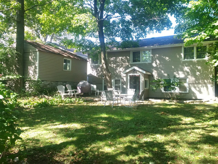 4 Bed 1 Bath, Great Location 31 Day -6 Month - Kingston