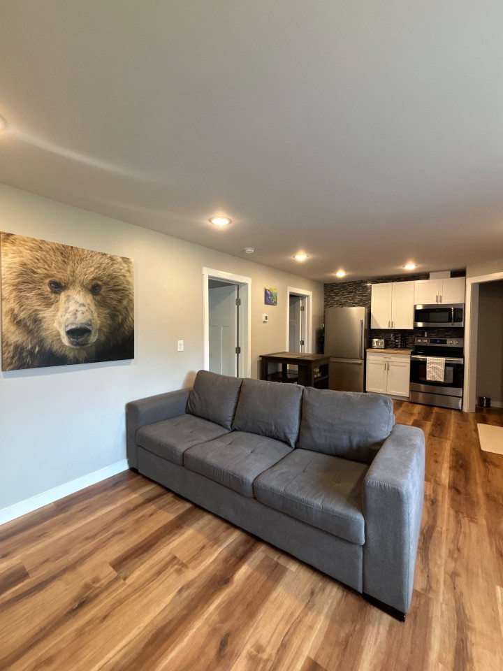 Cozy Apartment In Downtown Eagle River - Anchorage