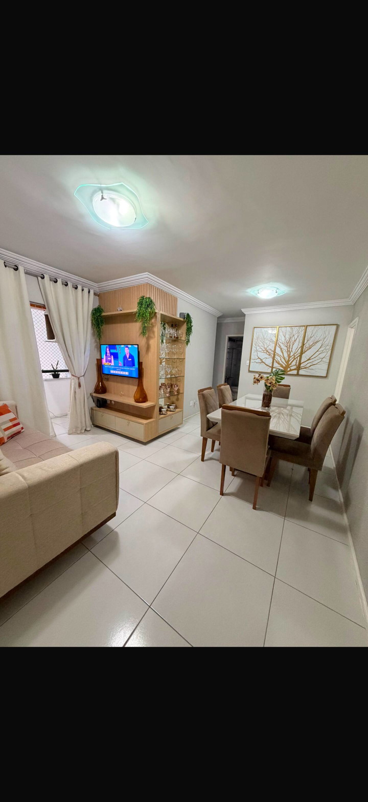 Apartamento Amplo E Confortável No Bairro Luzia - Aracaju