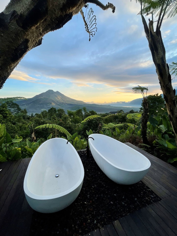 Black Wood Cabin 2 Kintamani - Indonesia