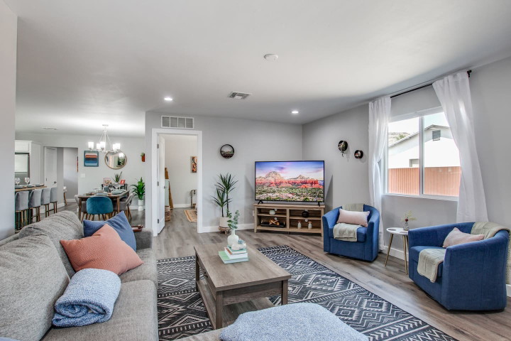 Close To U Of A Shopping And Hiking - Tucson, AZ