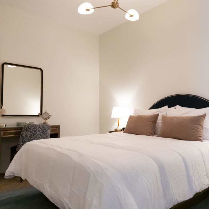 Design Den Nomad Wynwood | Rooftop Pool - Miami