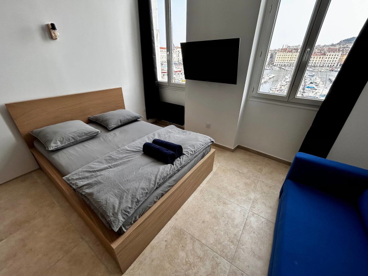 Beautiful Large Studio On The Old Port - Marseille