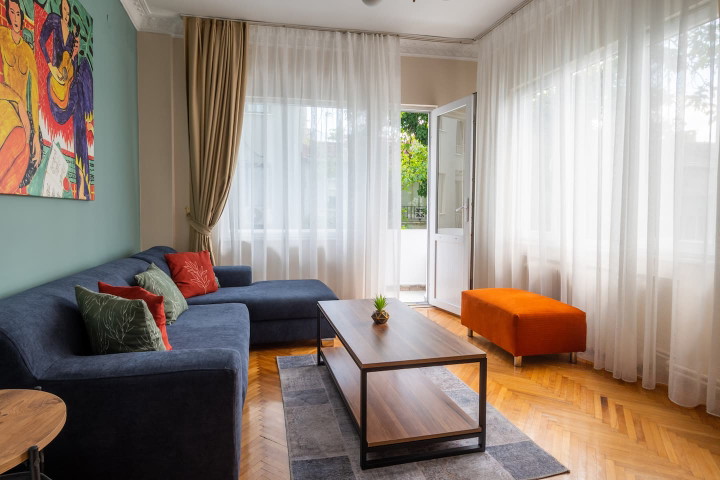 Modern 3br Cihangir Home With Two Balconies - Maslak