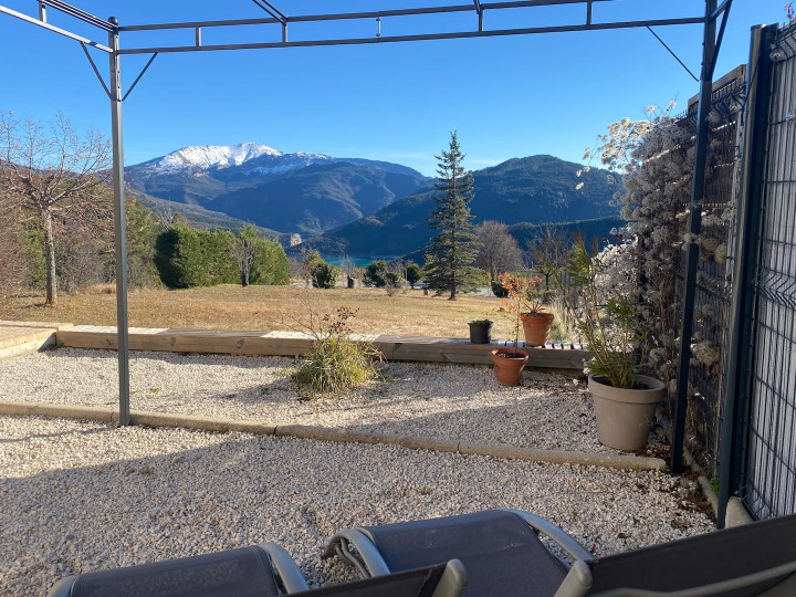 Cocon Perché Dans La Montagne Avec Vue Sur Lac - Alpes-de-Haute-Provence