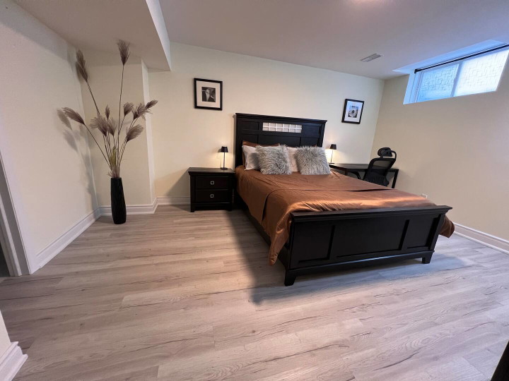 Two Bedrooms Private Suit Basement - Oshawa