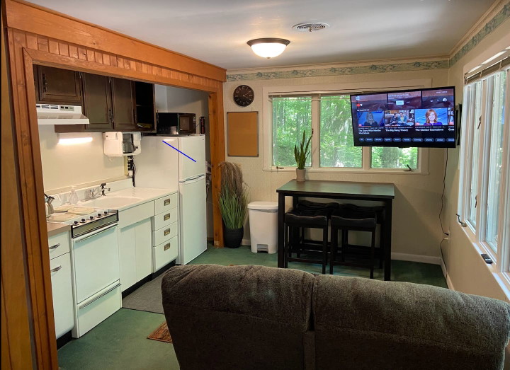 Baumhaus Apartment - Lafayette, IN