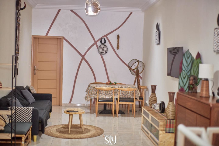 Sly - 3 Bedrooms And Living Room, Located In Cocody Angre Chu - Abidjan