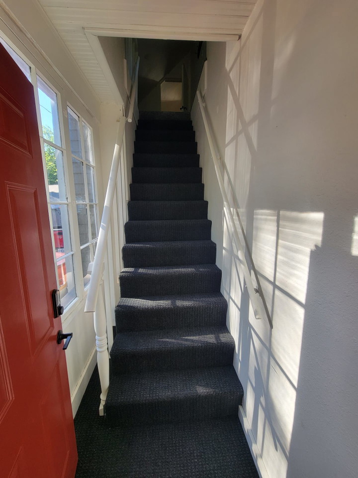 Lakeside Micro Apartment I Upper Unit - Muskegon, MI