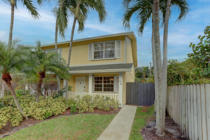 Sunshine Cottage By The Beach - Boynton Beach, FL