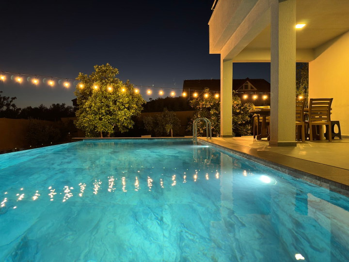 Villa With Ultra Large Garden And Jacuzzi - Fiber Internet - Fethiye