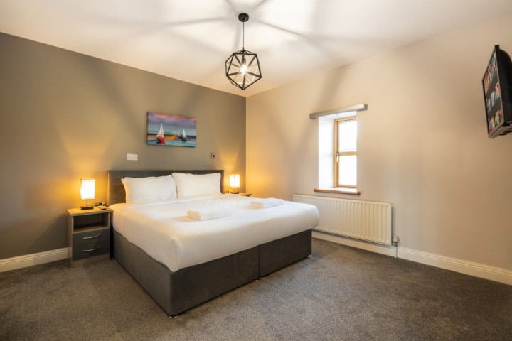 Escape Ordinary At Castle Hume No.17 ~ 3 Bedroom - Enniskillen