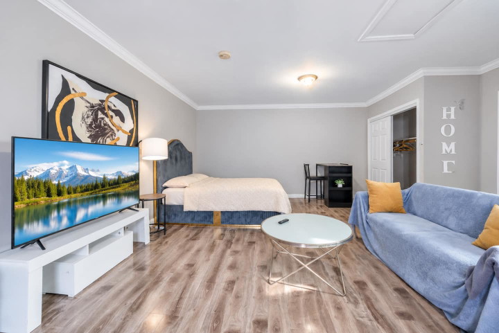 Absolutely Private Backunit Studio In Baldwin Park - West Covina, CA