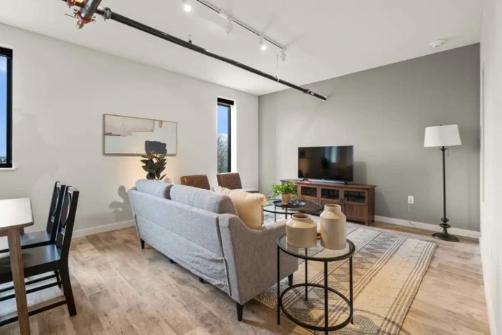 Lovely 1 Bed Apt Located By Toppling Goliath! - Decorah, IA