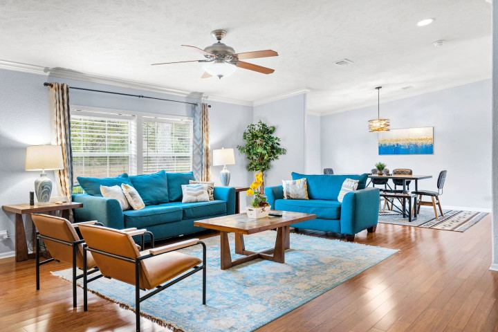 Charming Home + 8 Acres Ranch Dripping Springs - Texas