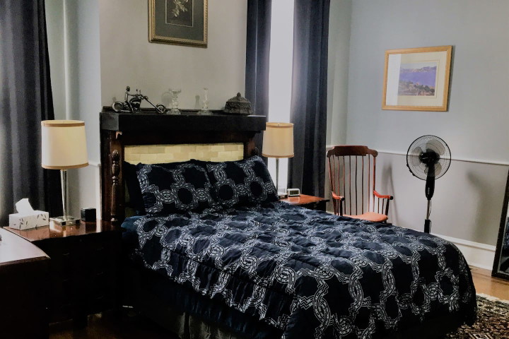 Fully Equipped Clean/comfy Downtown Apt W/ Parking - Georgia, GA