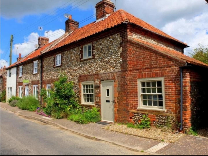 2 Bedroom Cottage For Hols, Wfh Or Cycling Breaks - Burnham Market