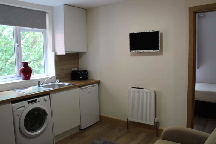 Bright 1-bed Apartment, Dining Area, City Centre - Southampton