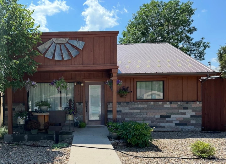 Cozy Black Hills Home On Main Street | Hot Springs - Hot Springs, SD