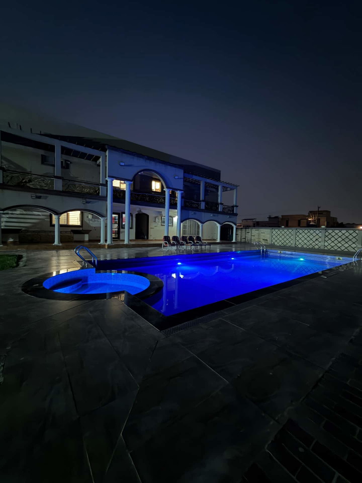 The 7 - Lahore