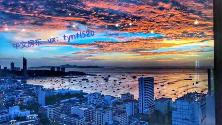 Appartement De Base à Pattaya Avec Piscine à Débordement Au Dernier éTage - Pattaya