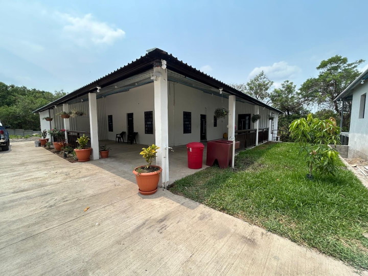 Modern House - El Salvador