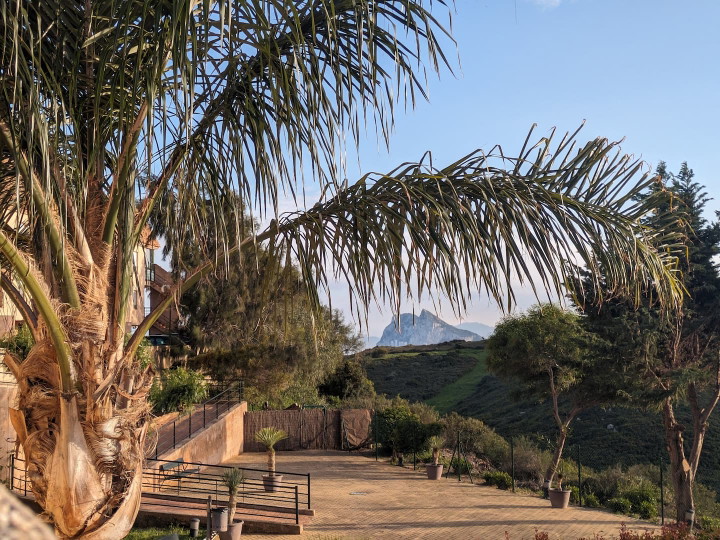 The Hobbit Hole - Castellar de la Frontera