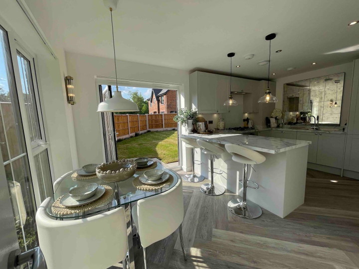 Beautiful 5* Riverview Home, Private +Free Parking - Manchester
